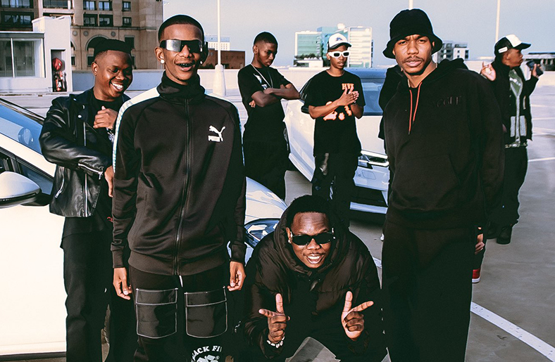 Looking At The Visuals For 'Pramis, Swuh' - Escopia